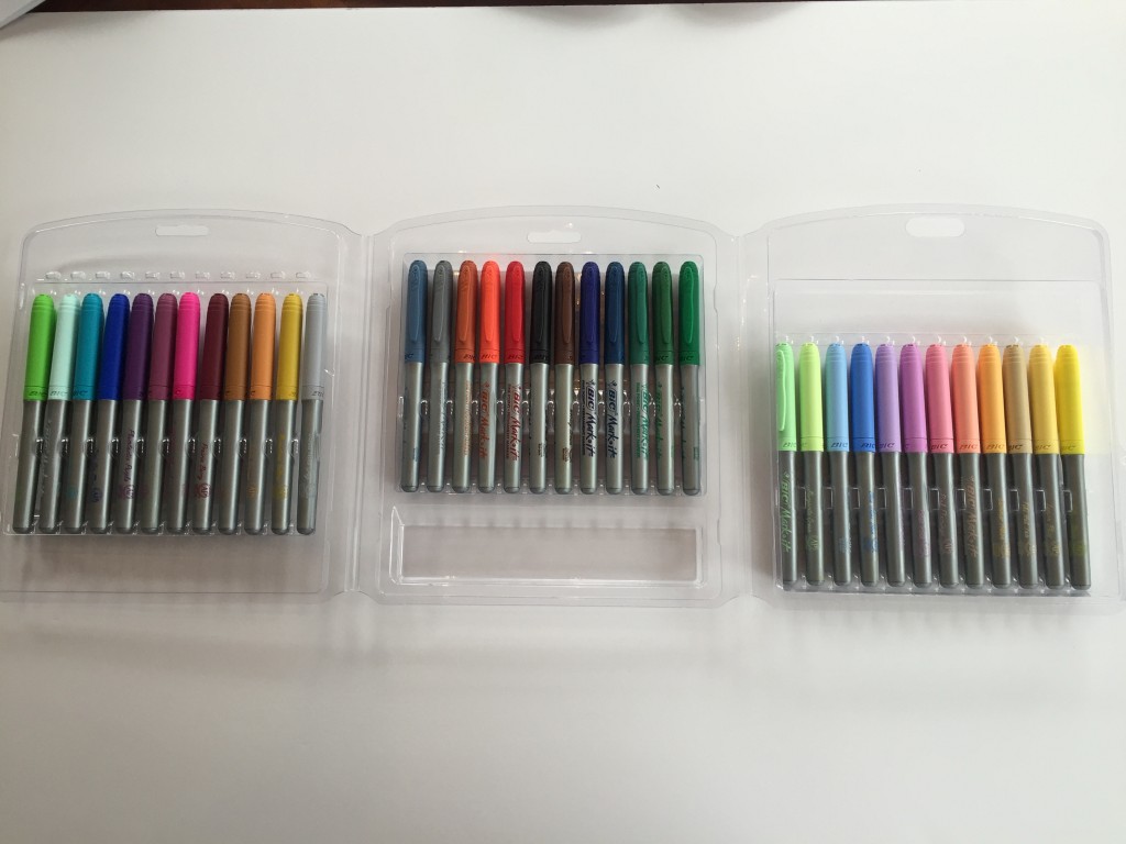 Bic Mark-It Markers and Sharpie Markers Comparison - 2 Old 2 Color